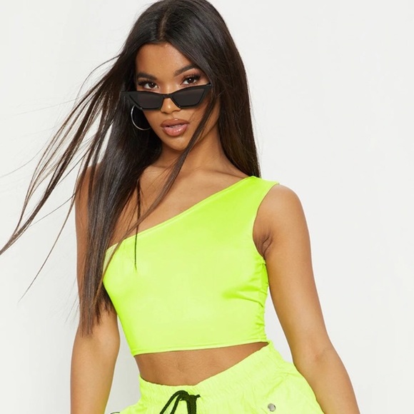 PrettyLittleThing | Tops | Prettylittlething Neon One Shoulder Crop Top ...